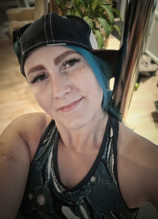 Tietoa minusta :: studiosata48